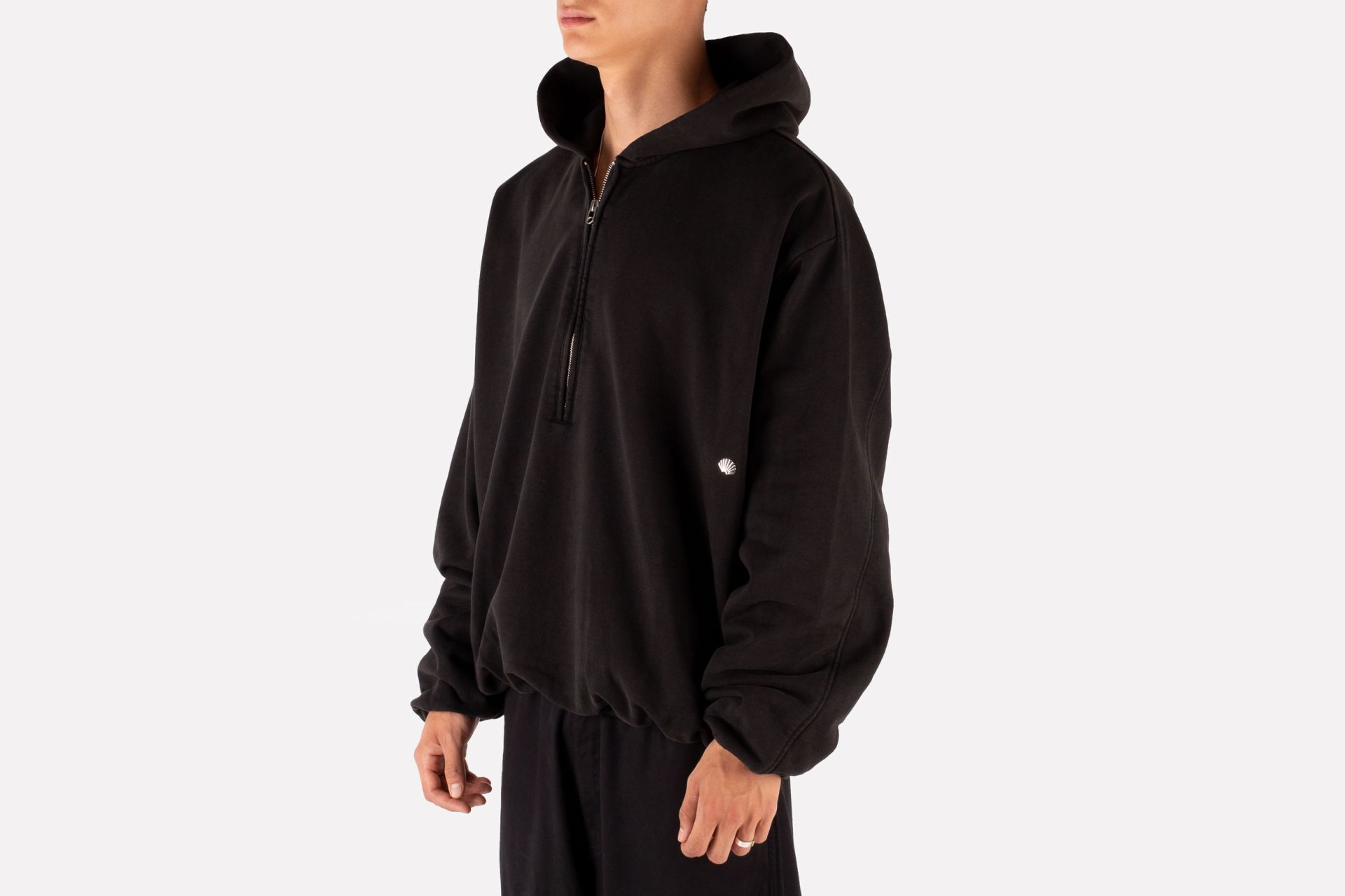 Article by New Amsterdam